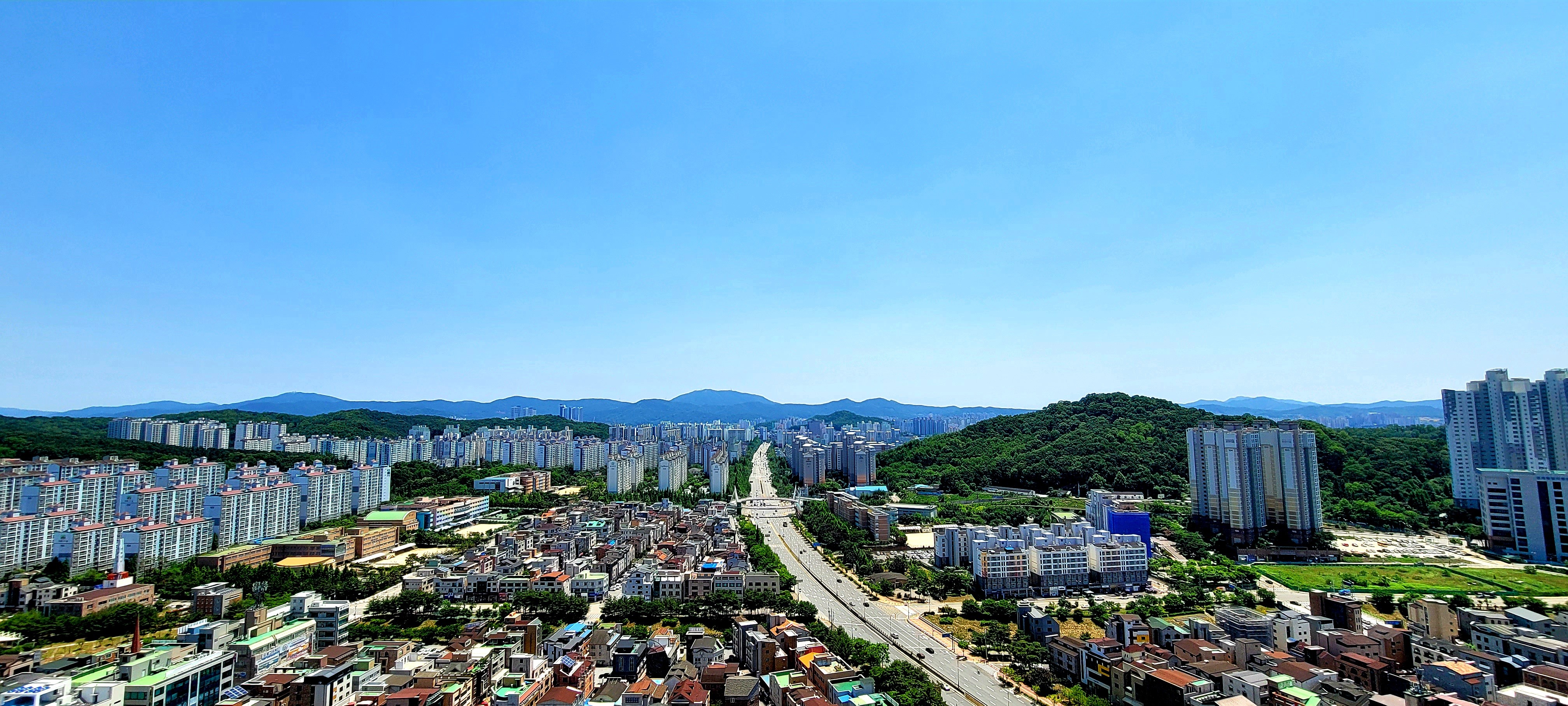 천안아산 불당동 불당호반써밋플레이스센터시티오의 실거래가 시세 매물 주변정보 아파트는 호갱노노