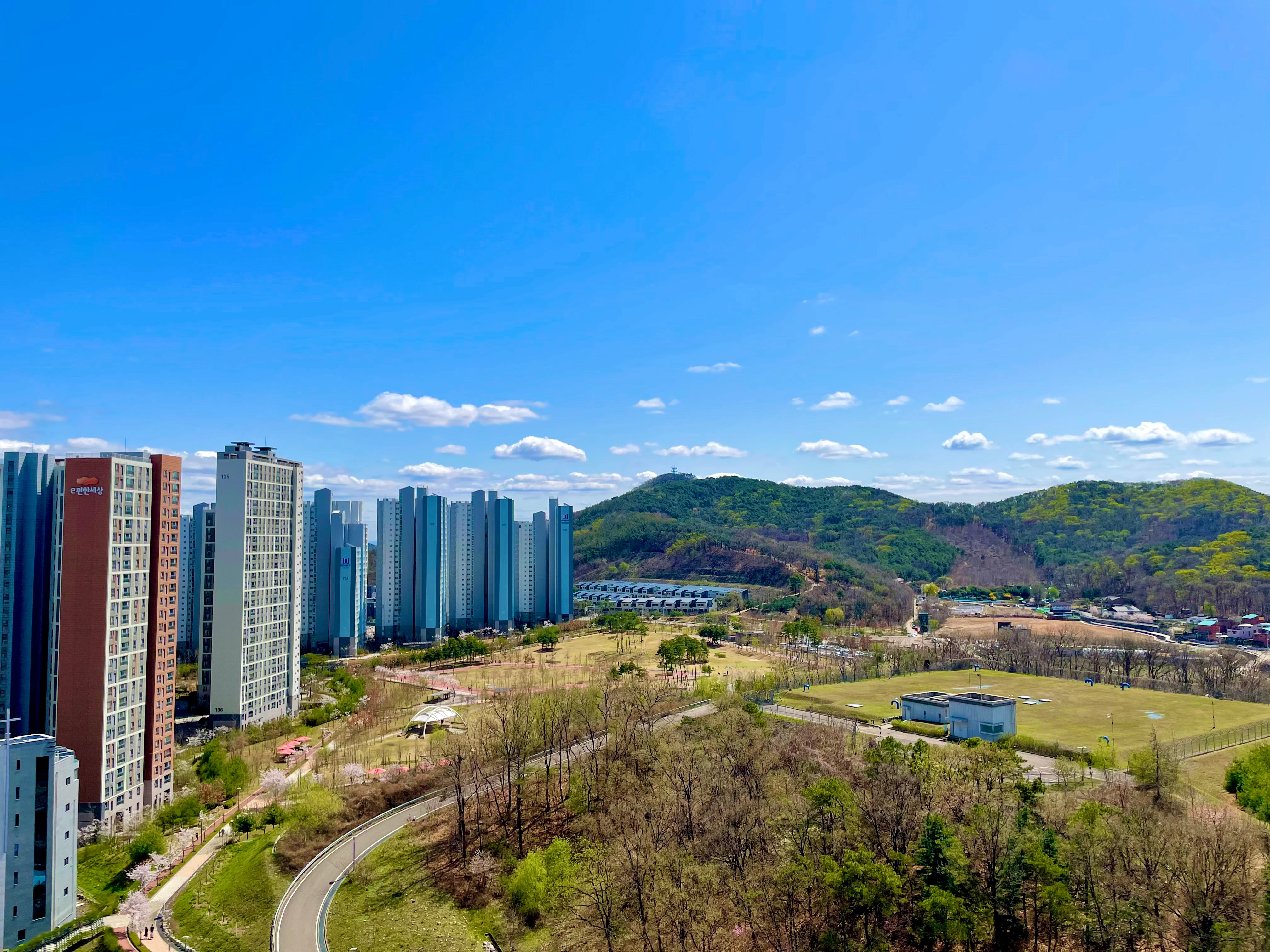 한강 마산동 김포한강동일스위트더파크뷰1단지의 실거래가 시세 매물 주변정보 아파트는 호갱노노
