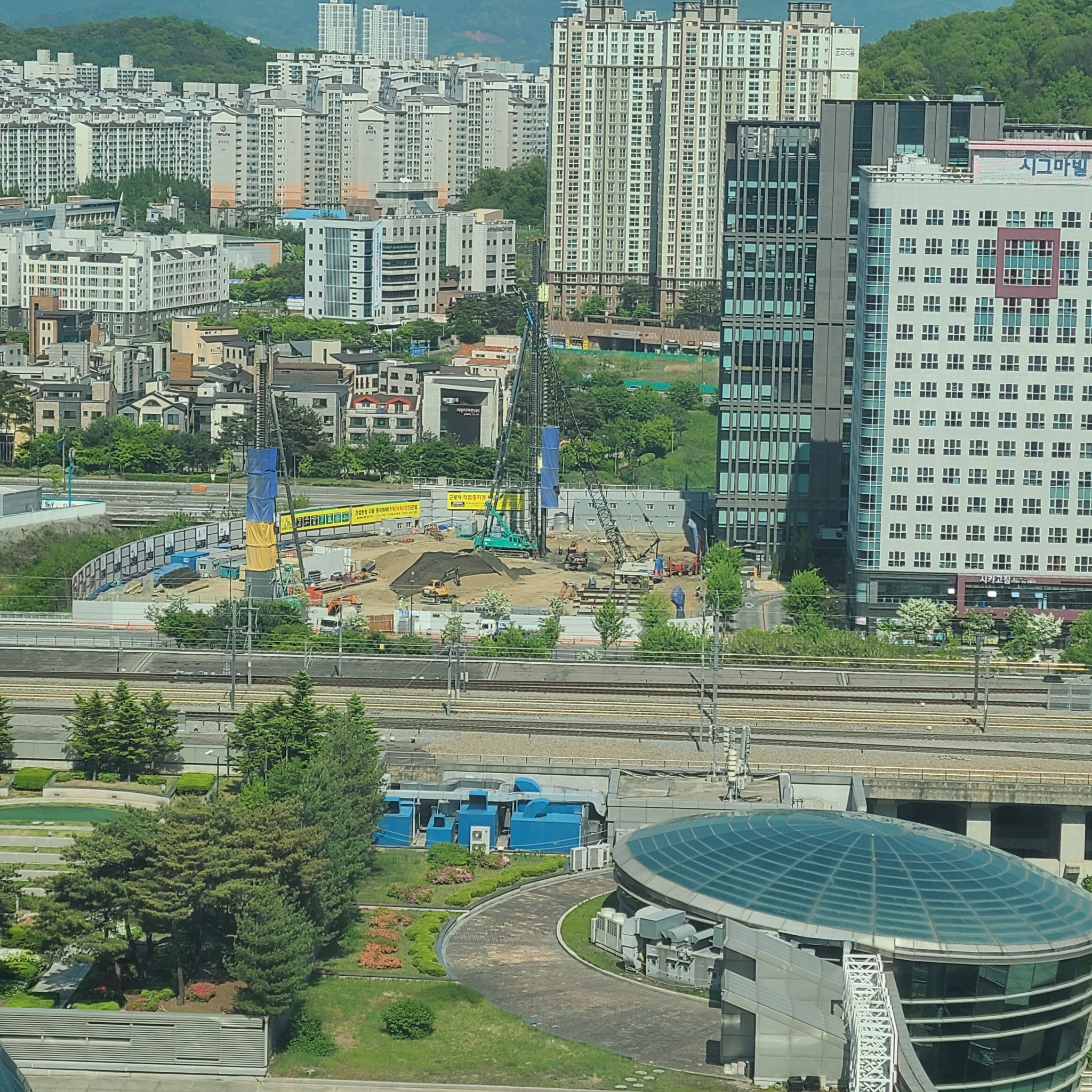천안아산 장재리 힐스테이트천안아산역듀클래스의 실거래가 시세 매물 주변정보 아파트는 호갱노노