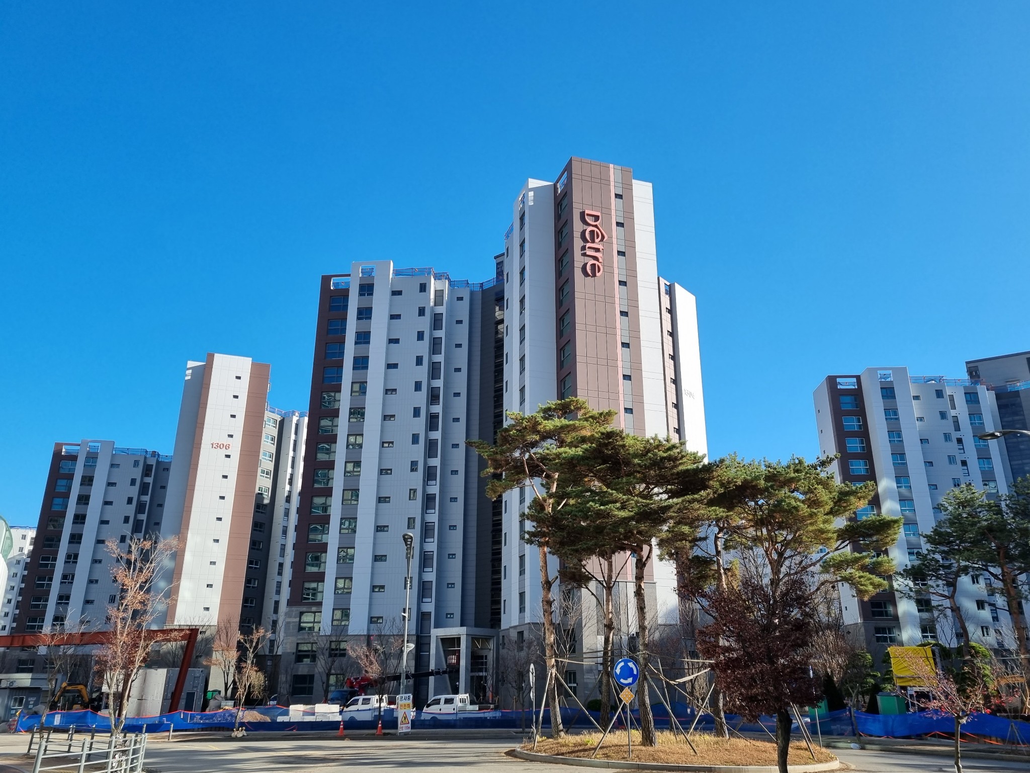 운정 목동동 산내마을13단지디에트르라포레의 실거래가 시세 매물 주변정보 아파트는 호갱노노