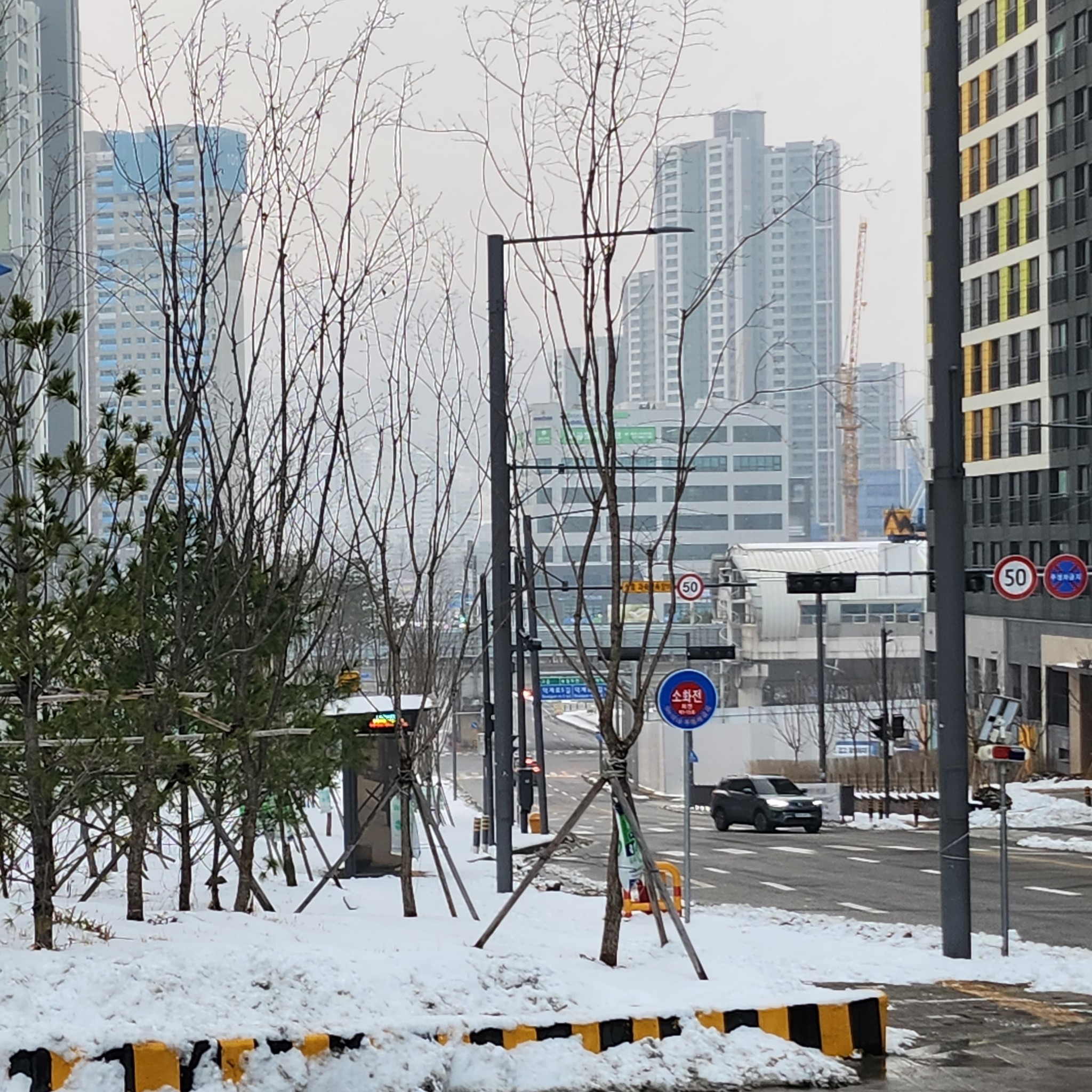 양주 덕계동 회천파밀리에더퍼스트의 실거래가 시세 매물 주변정보 아파트는 호갱노노