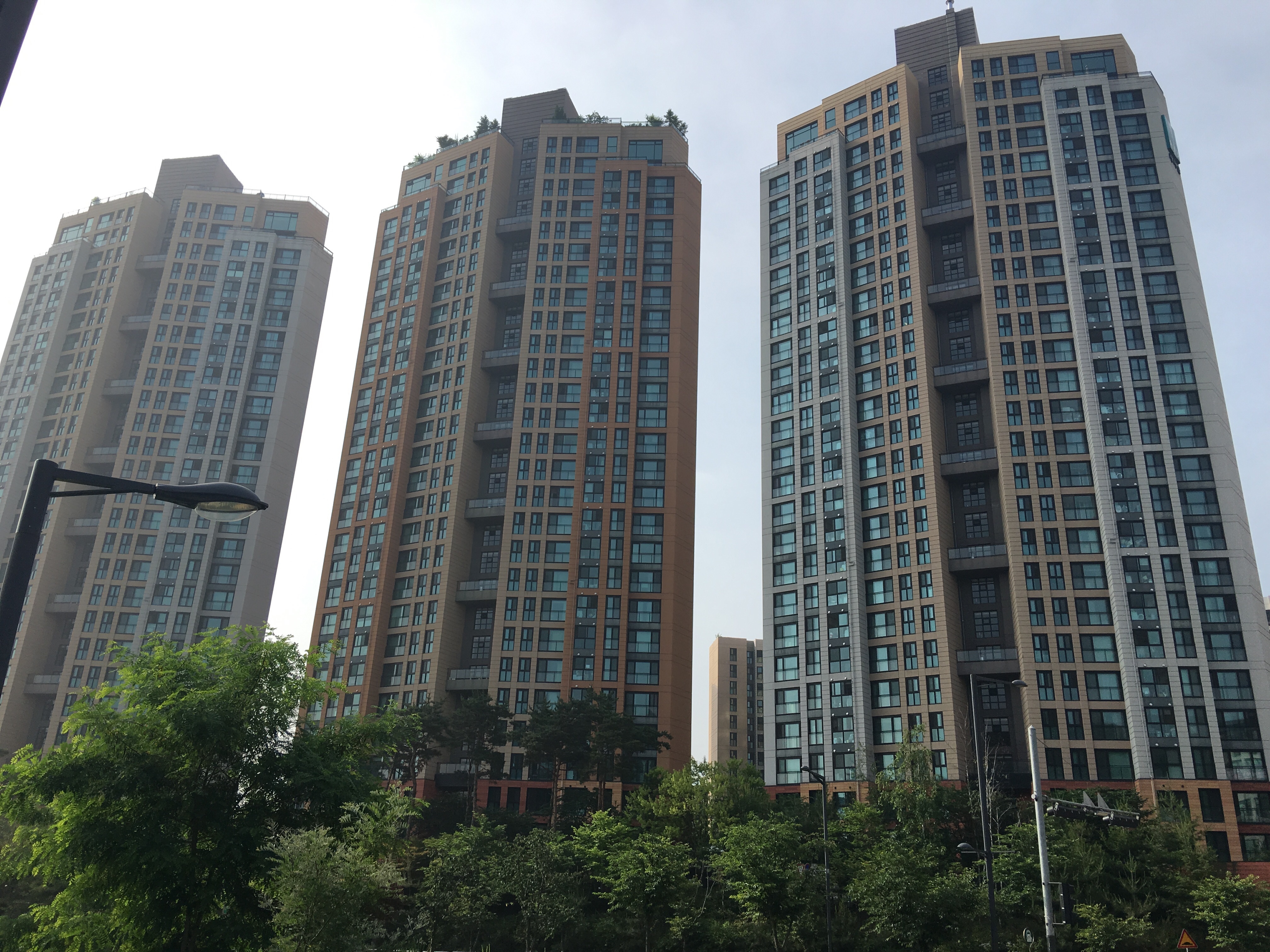 한빛래미안이스트팰리스2단지의 이야기 | 혹시 이 단지는 네이버 카페 등 정보 공유하는 온라인 커뮤니