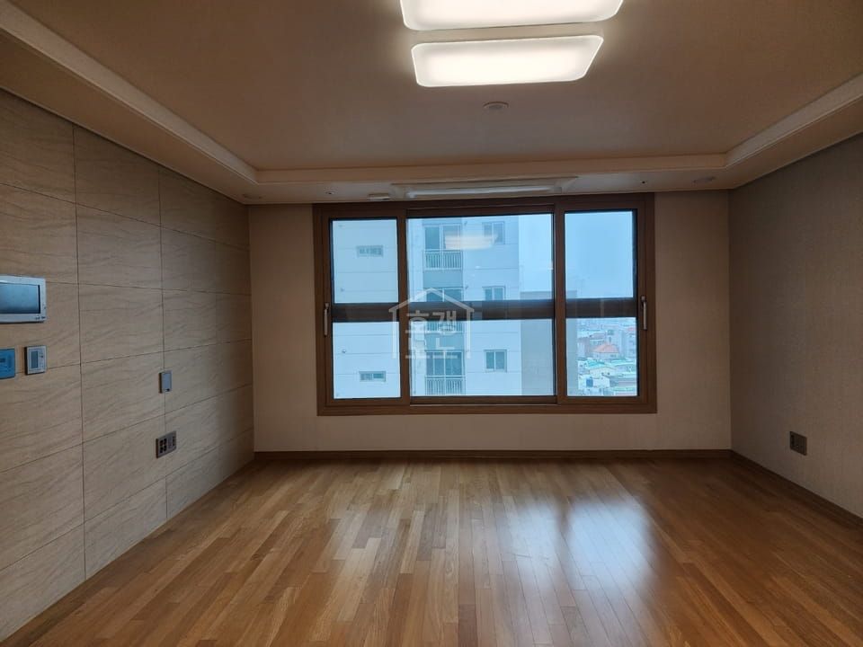 '구서역두산위브포세이돈' 매매 4억 5,000 | 아파트는 호갱노노